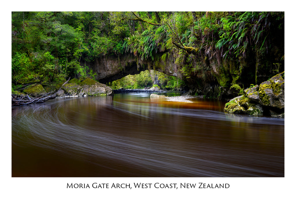 602 - Post Art Postcard - Moria Gate Arch